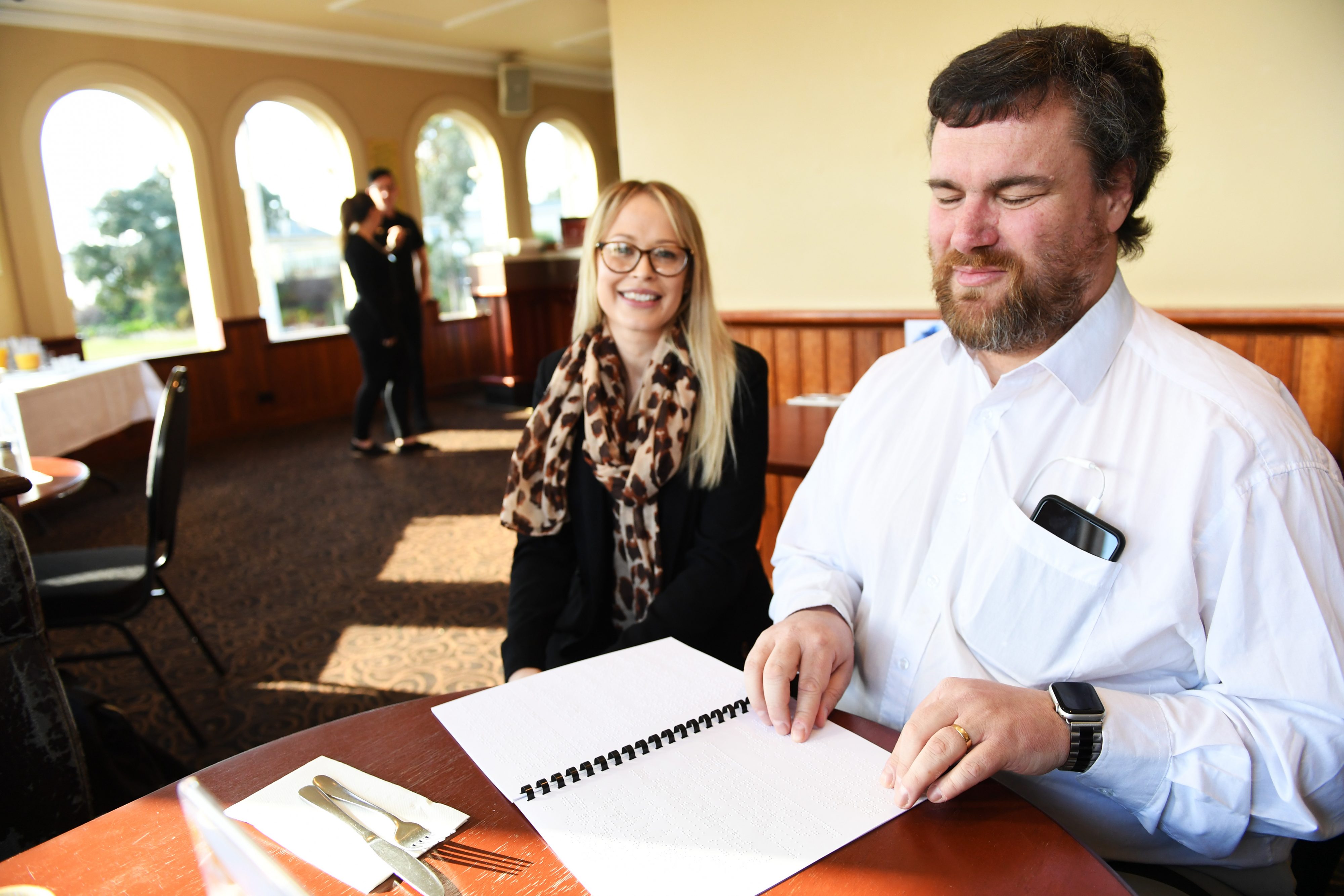 Low Vision Menu launched Jul-EYE! - VisAbility Tasmania